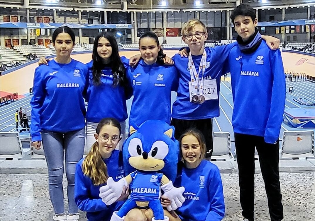 Savelii Bogatov brilló con Oro y Plata en el Campeonato Autonómico ...